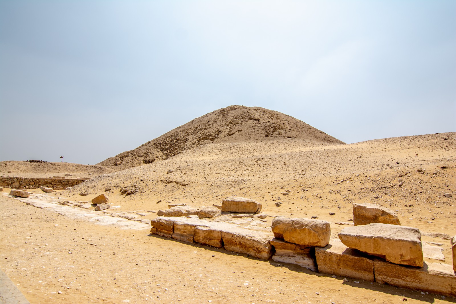 Travel Egypt - What is inside a Pyramid? - The Nomad Studio