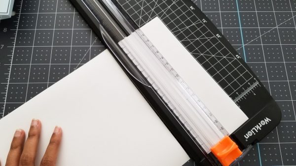Table Top Dry Erase board using Acrylic Photo Frame - The Nomad Studio