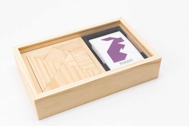 How to build a Wooden Tangram puzzle set - The Nomad Studio