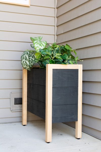 Spruce Up Your Porch with a DIY Planter Box - INDOOR/OUTDOOR - The ...